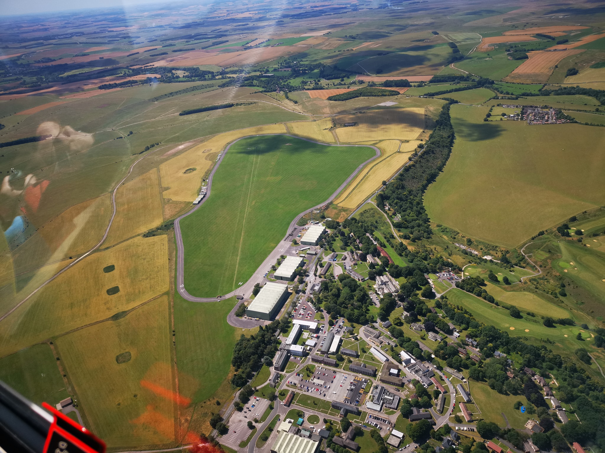 Army Gliding Club (Wyvern) – Wyvern is the largest gliding club within ...